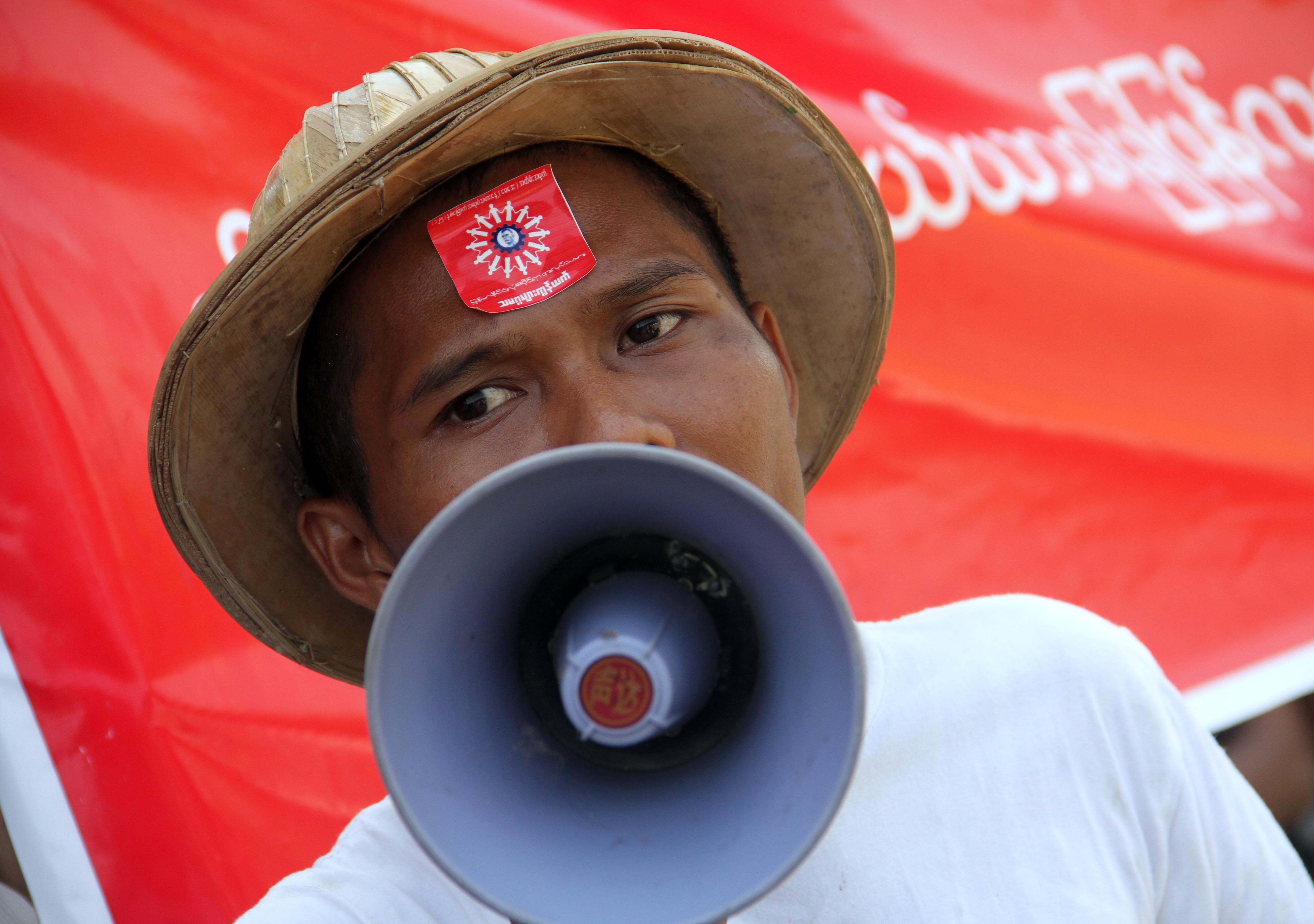 Workers’ rally in Hlaing Tharyar marks May Day