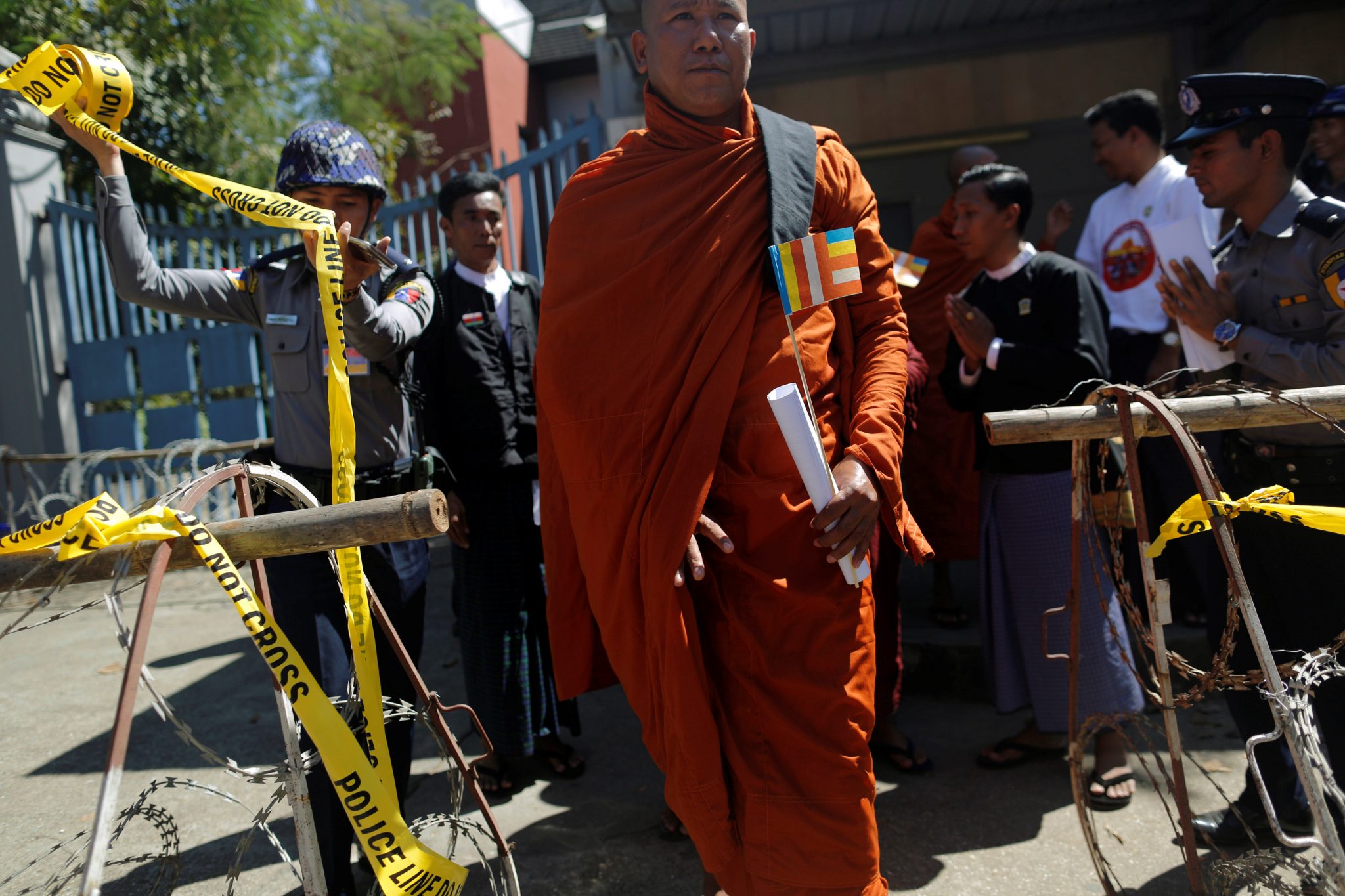 Buddhists in Burma decry Thai govt’s temple crackdown- DVB