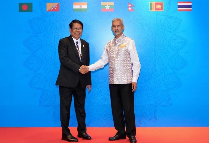 Bangladesh steps up security as Arakan Army takes border; Myanmar telecom companies cut mobile ...